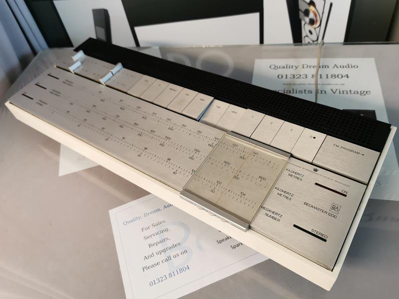 BEOMASTER 1200 - Quality Dream Audio